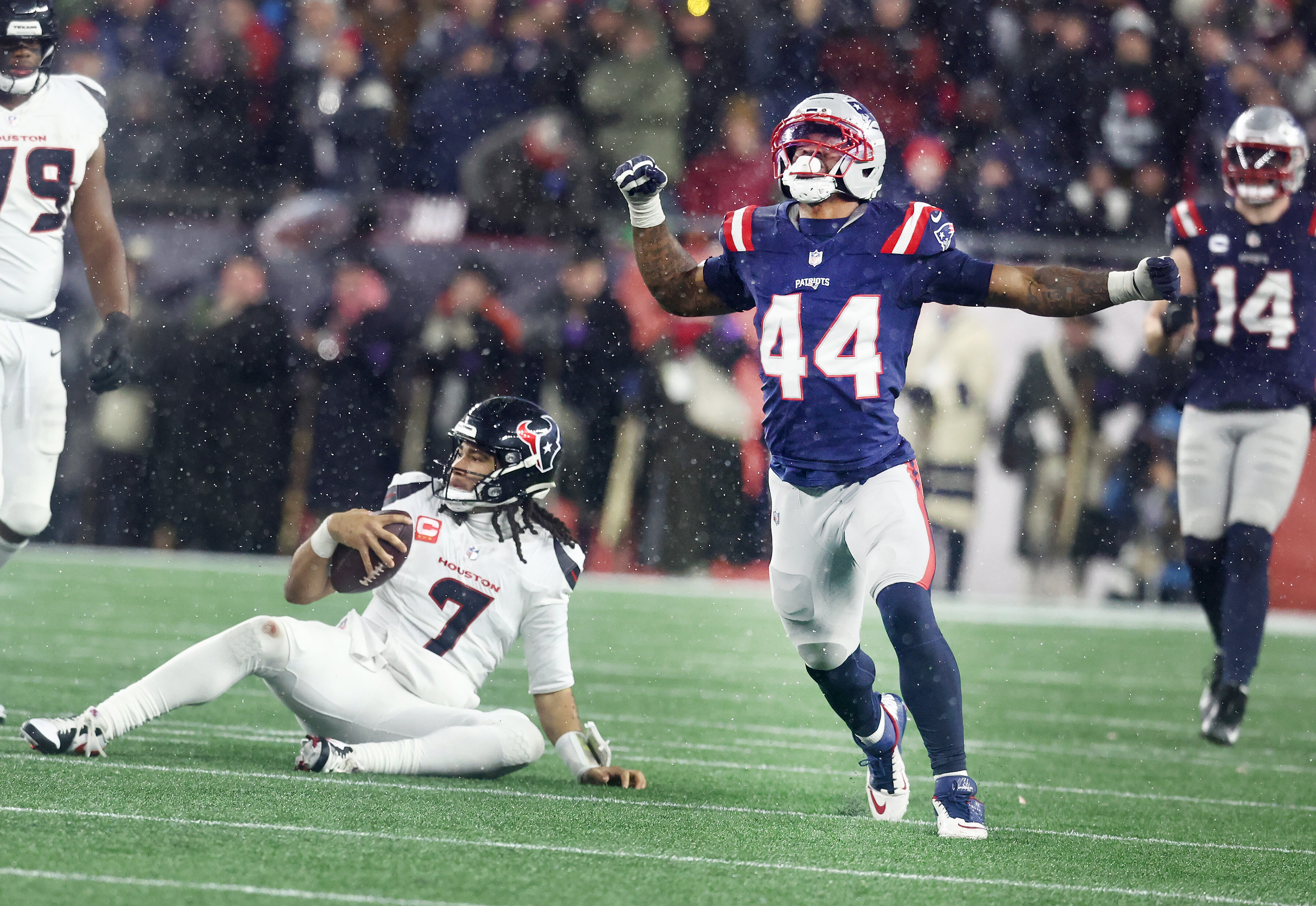 Patriots defense makes statement after taking praise of Texans personally