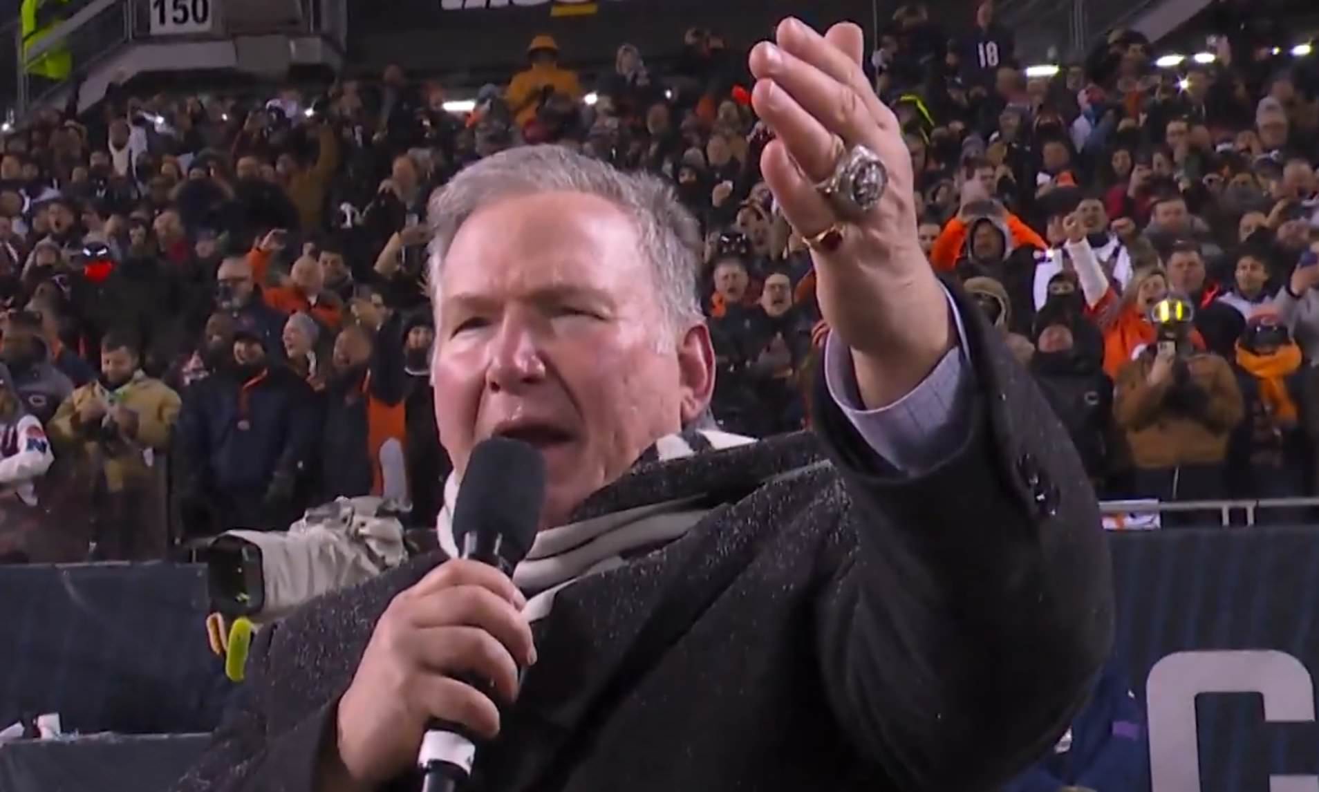 NFL fans go wild for 'best national anthem of all time' before Rams ...