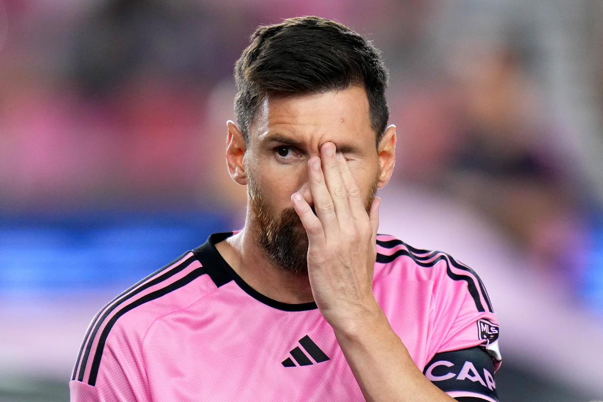 Striker urged to snub Lionel Messi’s Inter Miami: 'MLS is a step back'