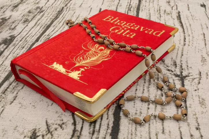 Bhagavad Gita shloka of the day to calm a restless mind