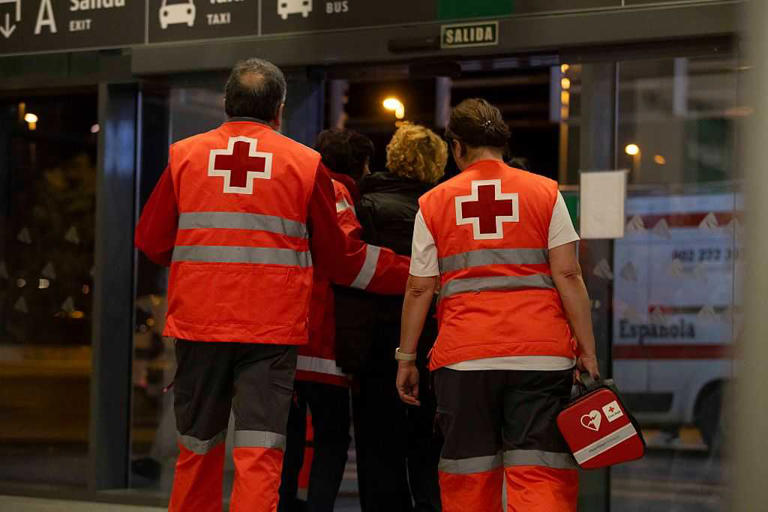 High-speed trains collide after one derails in southern Spain, killing ...