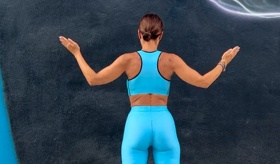 Great workout that removes fat from the armpits and under the bra area