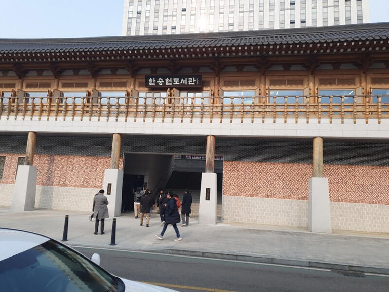 ‘K건축’ 떠오른 한옥…‘한옥 캠퍼스’ 전북대에는 특별한 가르침이 있다