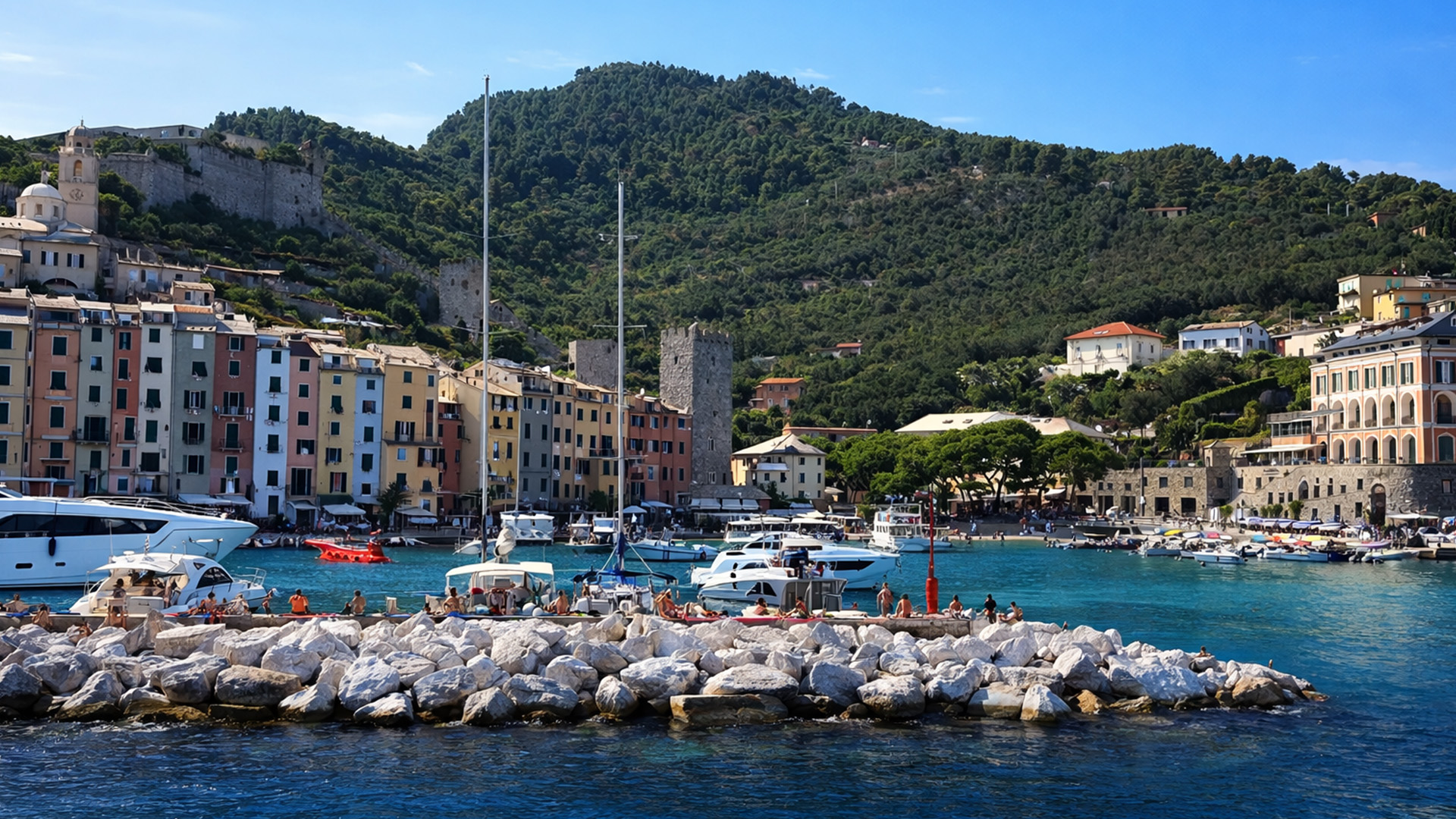Cinque Terre Italy scenic walks between seaside villages (4K)