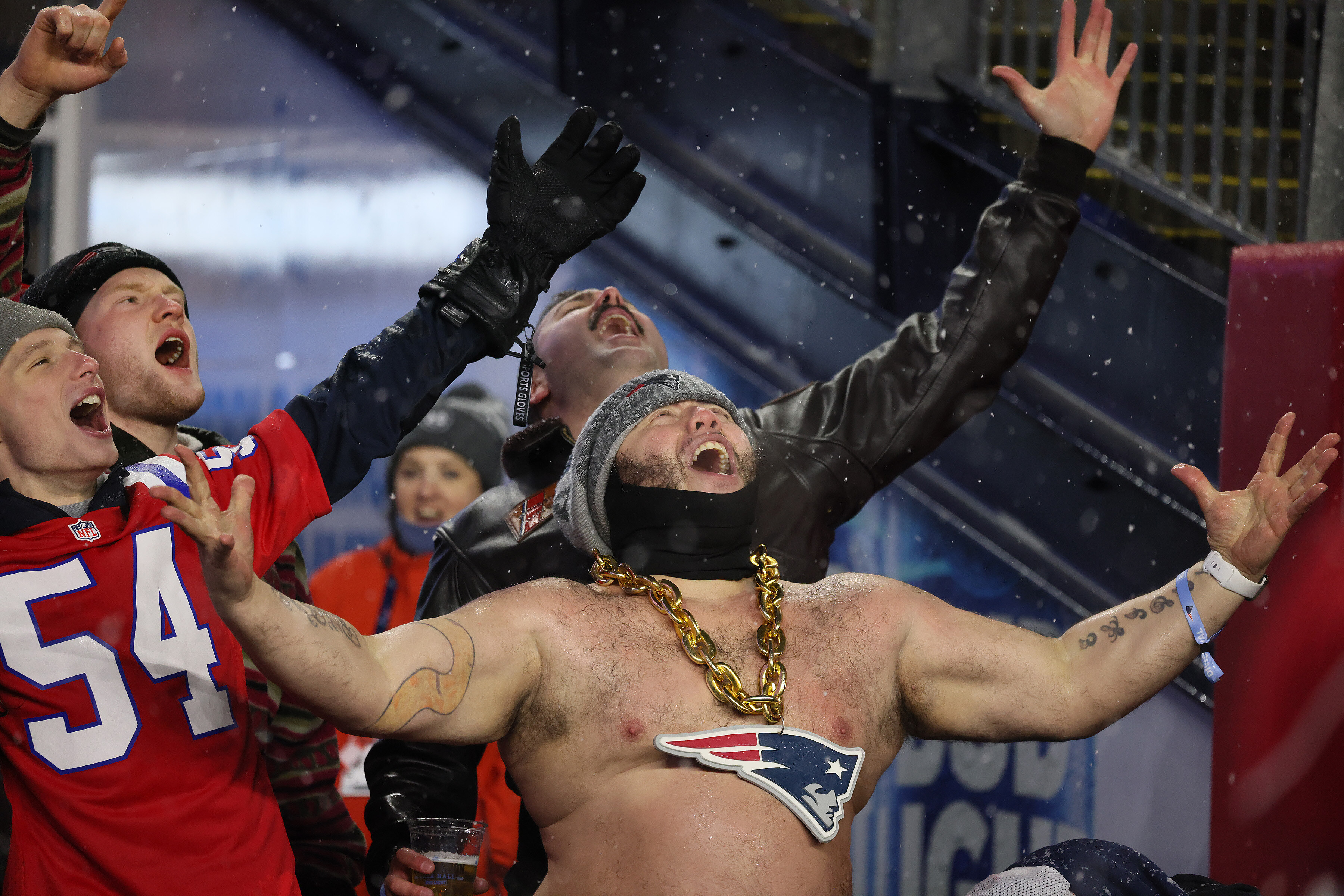 Patriots fans booking flights to Denver for AFC Championship after win ...