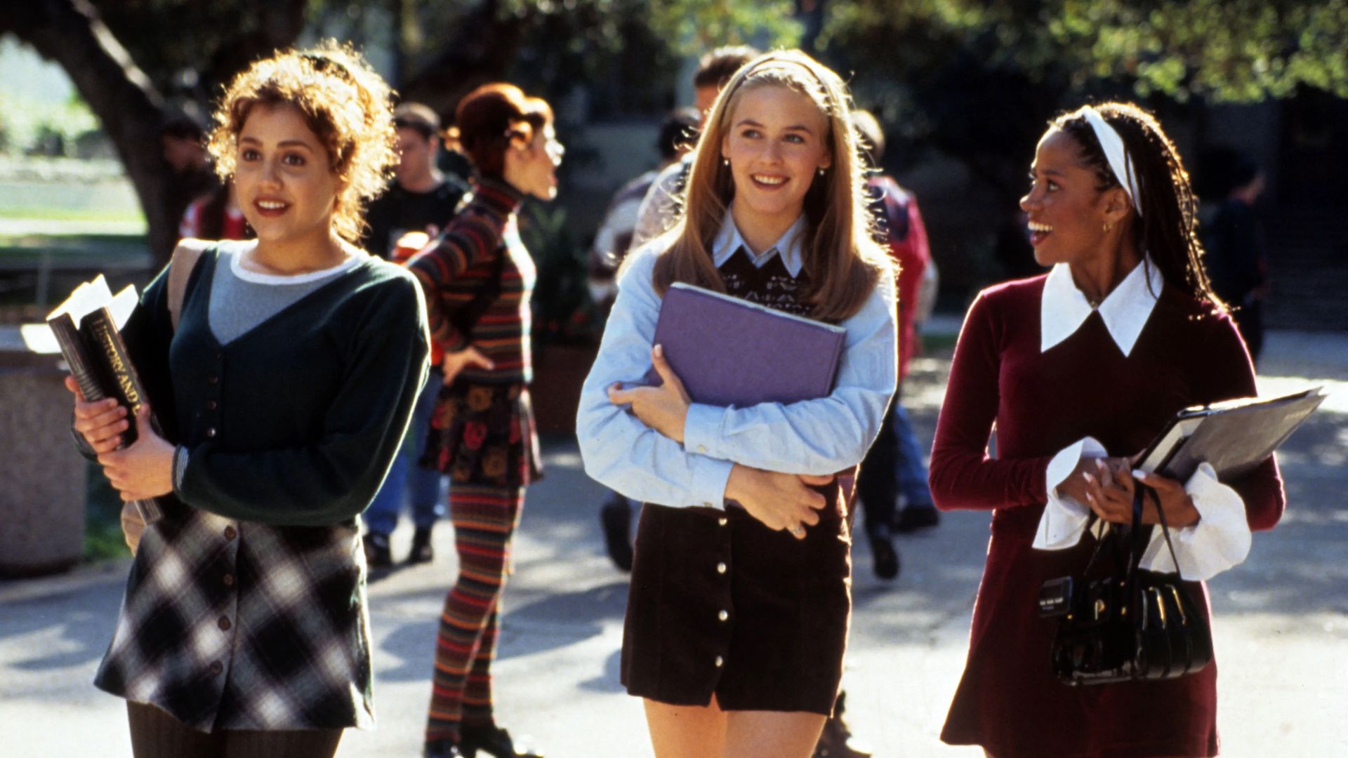 Alicia Silverstone offers disappointing 'Clueless' sequel update
