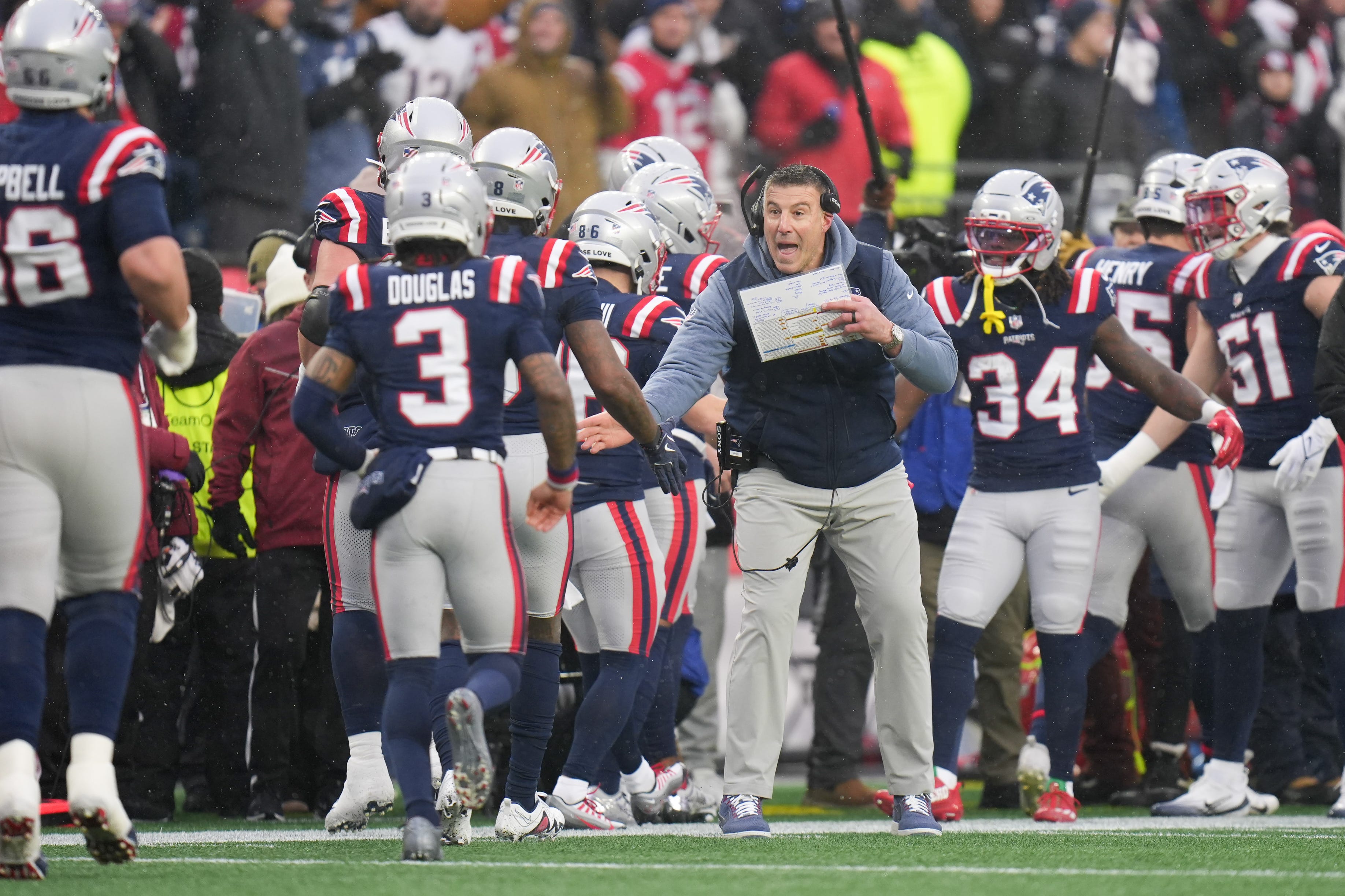 10 takeaways from Patriots 28-16 divisional round win over Texans