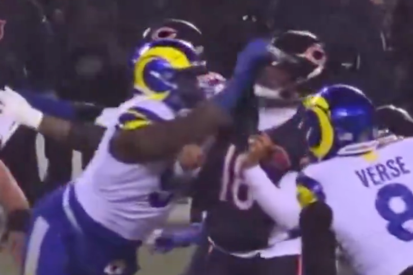 NFL referees accused of awful mistake on game-changing Bears play