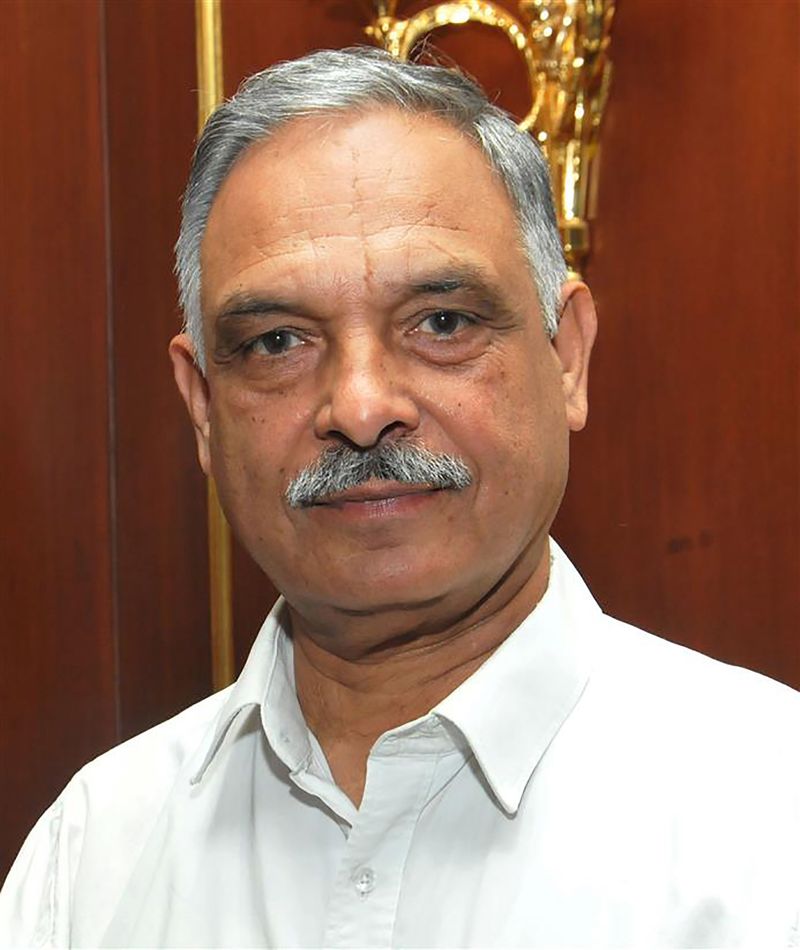 Punjab MLA quits as corp chief over saroop row