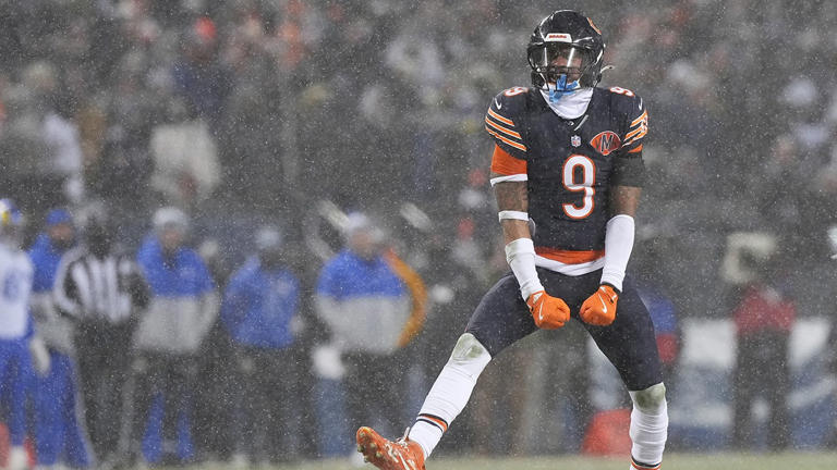 Rams withstand Caleb Williams' heroic touchdown to stun Bears in ...