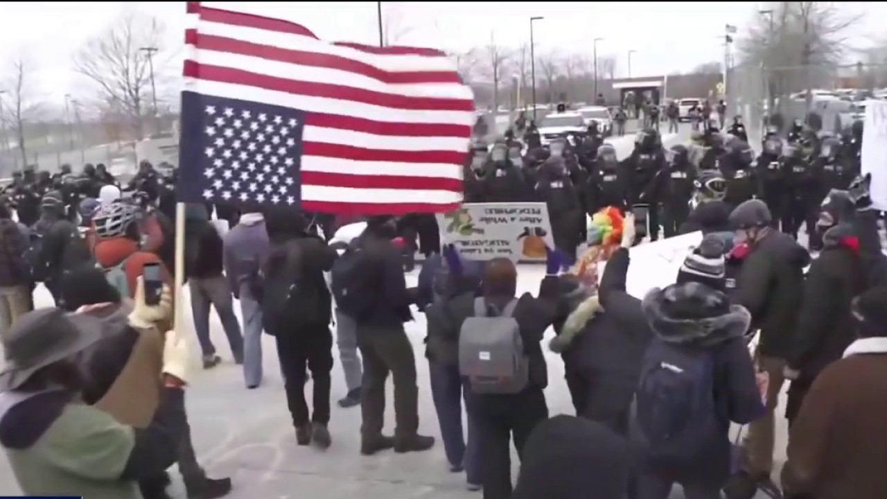 Trump ready to deploy 1,500 soldiers to Minnesota amid anti-ICE protests