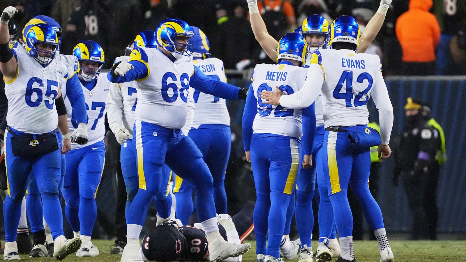 Rams fans erupt with reactions to stunning ending to playoff win vs. Bears