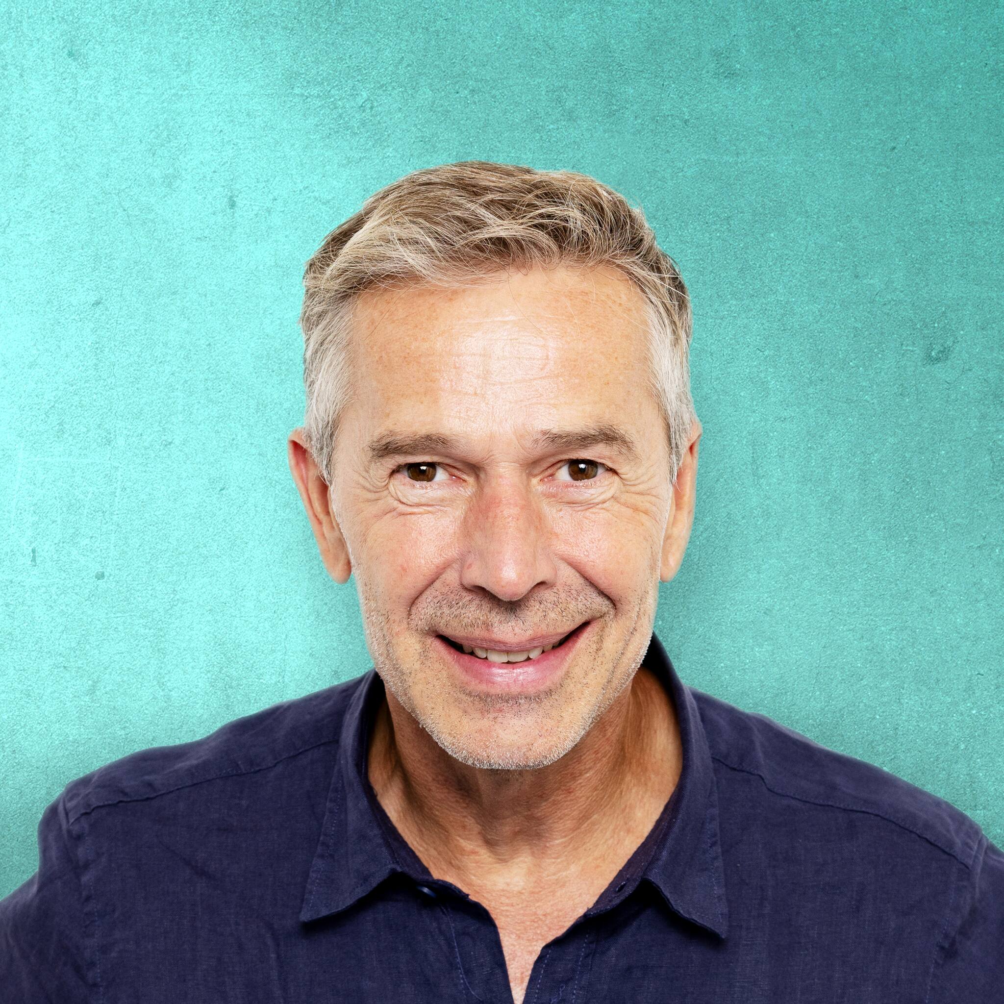 Dirk Steffens verspricht: Der Weltuntergang fällt aus