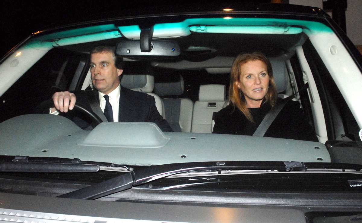 Royal family reportedly on edge as Sarah Ferguson weighs going 'rogue ...
