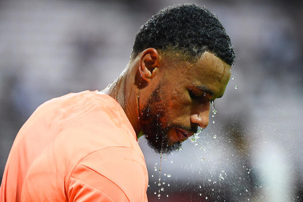 Sénégal : Diouf raconte l'épisode lunaire des vols de serviettes en ...