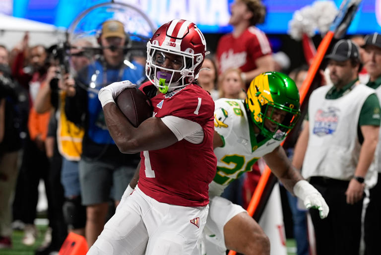 Miami and Indiana turned college football final into one of the ...