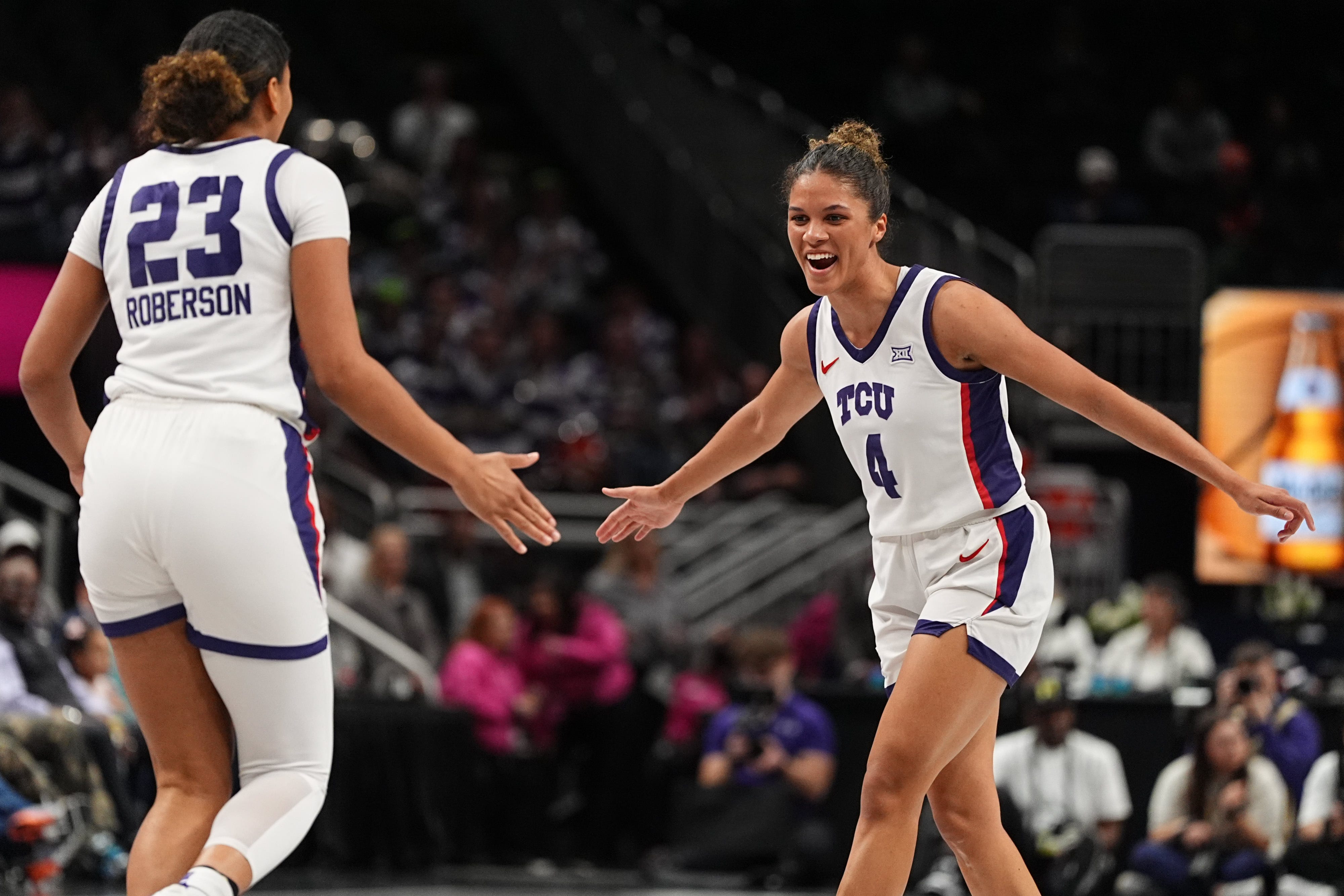 How transfer-heavy TCU has bonded, set a goal for first Final Four