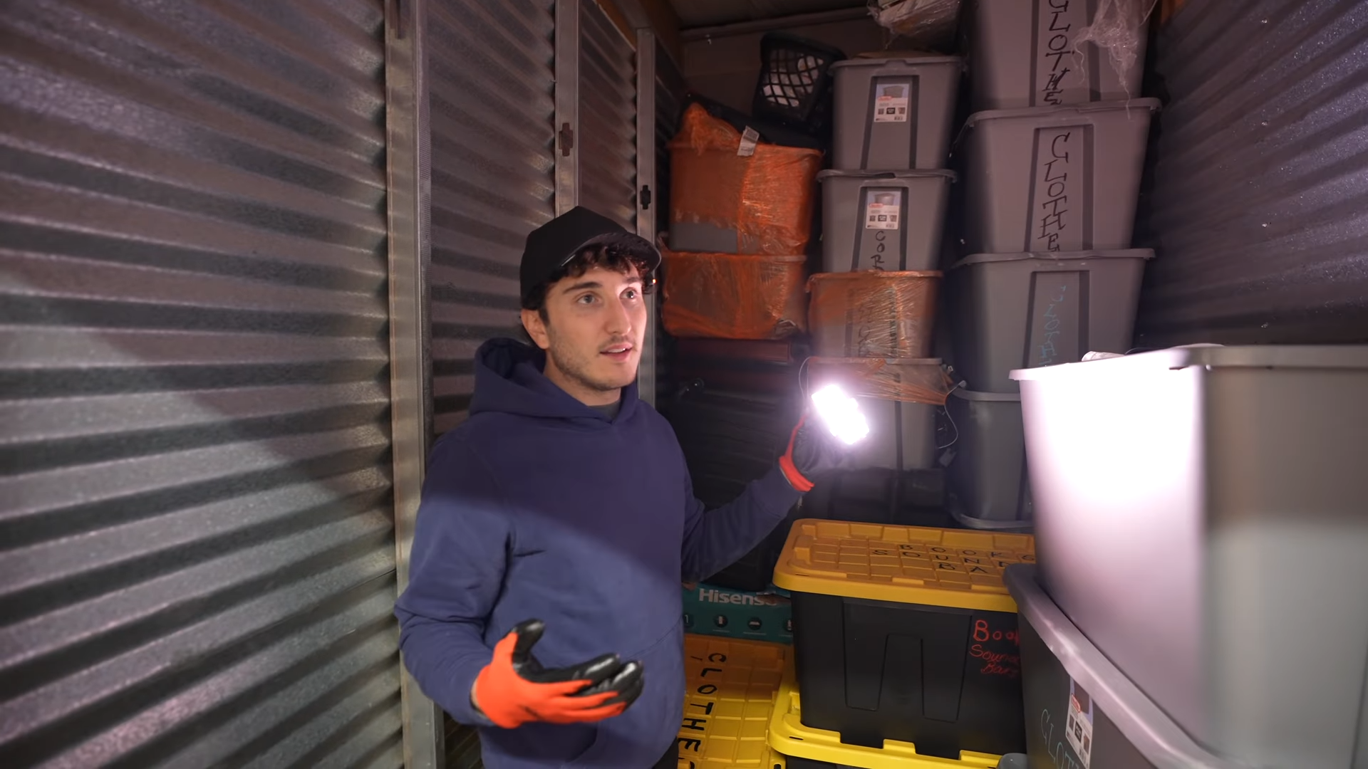 I risked $350 on a Star Wars storage unit and got scammed