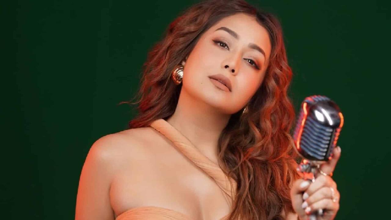 Neha Kakkar shares cryptic note about taking break, deletes it later