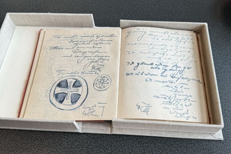 Adolf Hitler’s lost 'diary' reveals the Nazi leader's secret love for ...