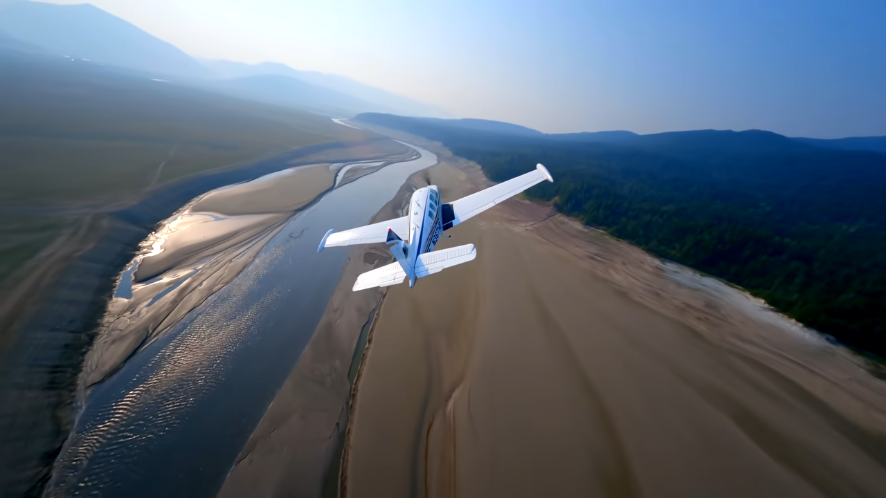 Watch a simple flight almost turn into a 17-hour aviation nightmare