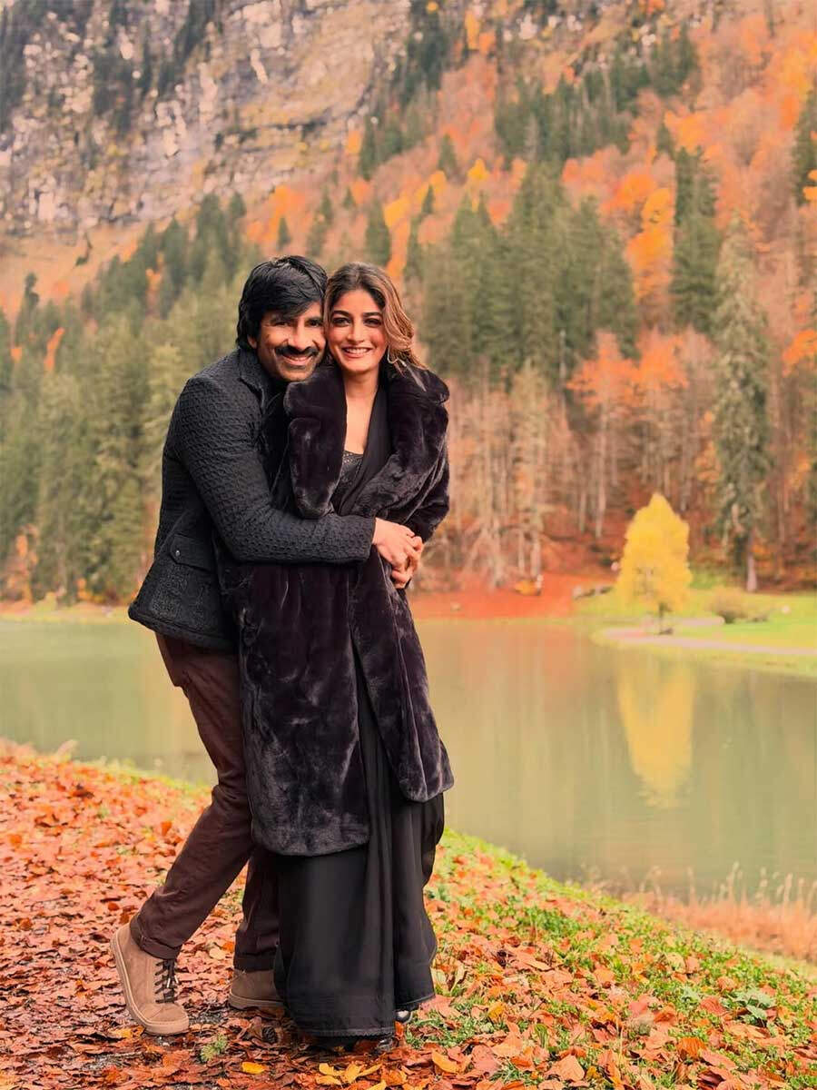 Dimple Hayathi shares BTS pics of Addham Mundhu, says working with Ravi ...