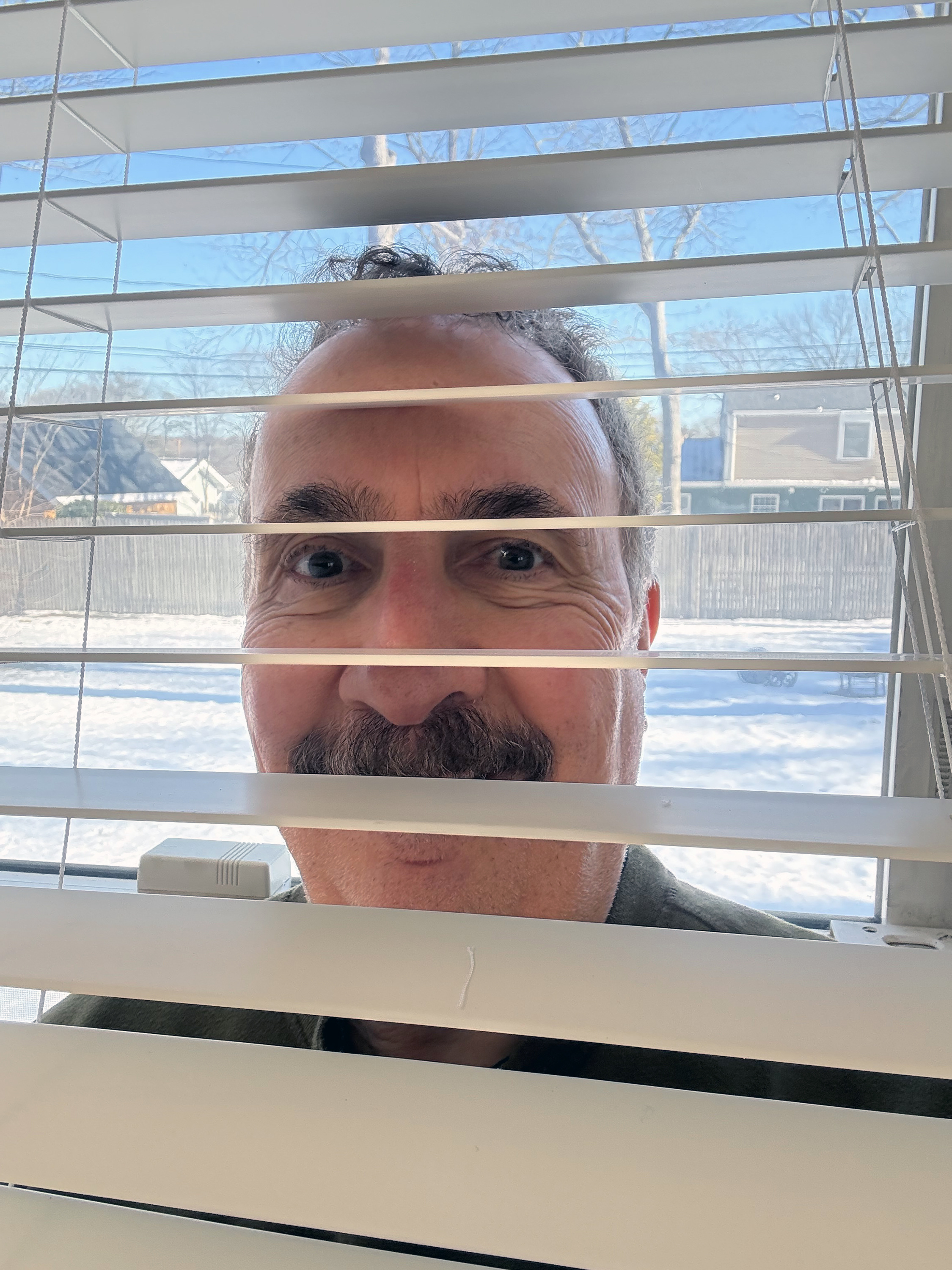 Jerry Zezima: Window puns are a real pane