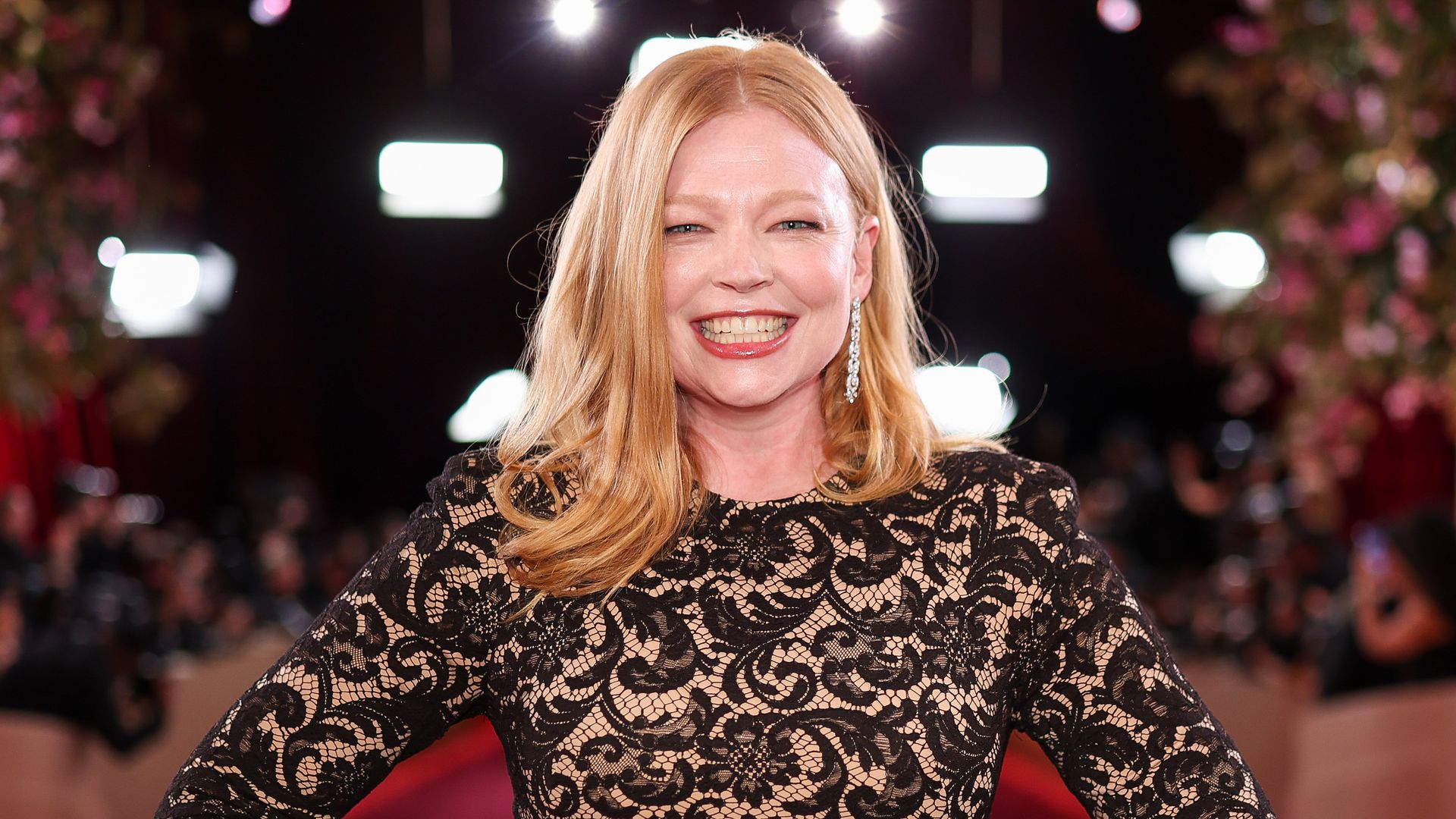 Sarah Snook on grappling with the 'anxiety' of motherhood - and ...