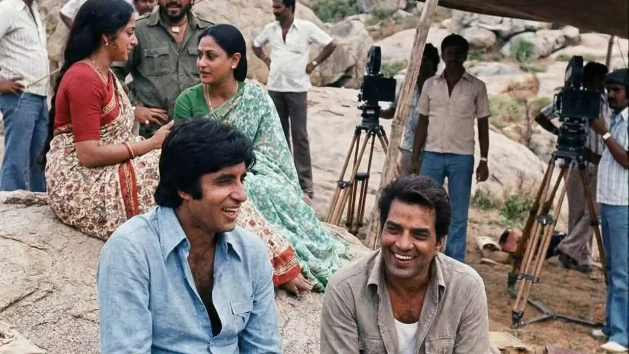 Amitabh Bachchan, Dharmendra, Shah Rukh Khan: Rare unseen career ...
