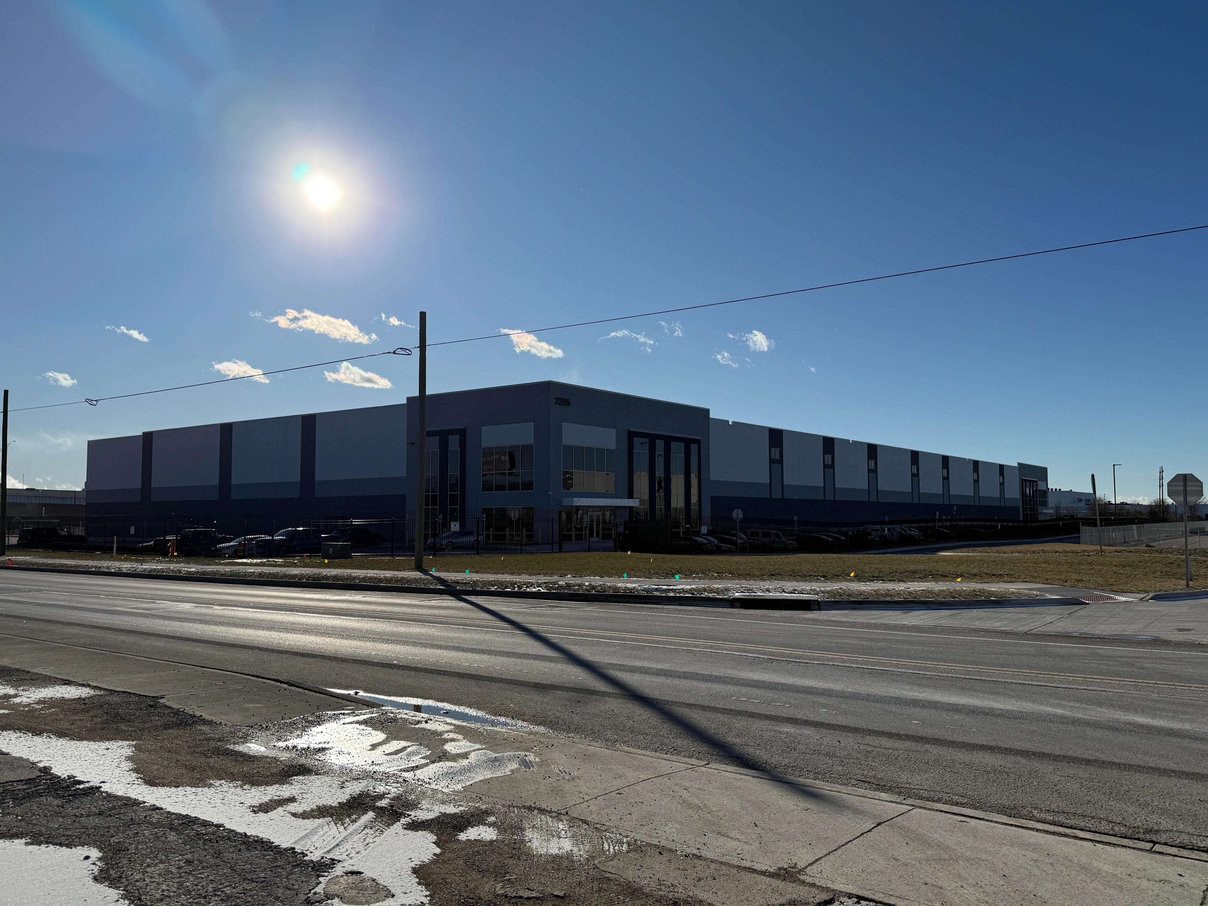 What's up with this South Side warehouse with a lot of security?
