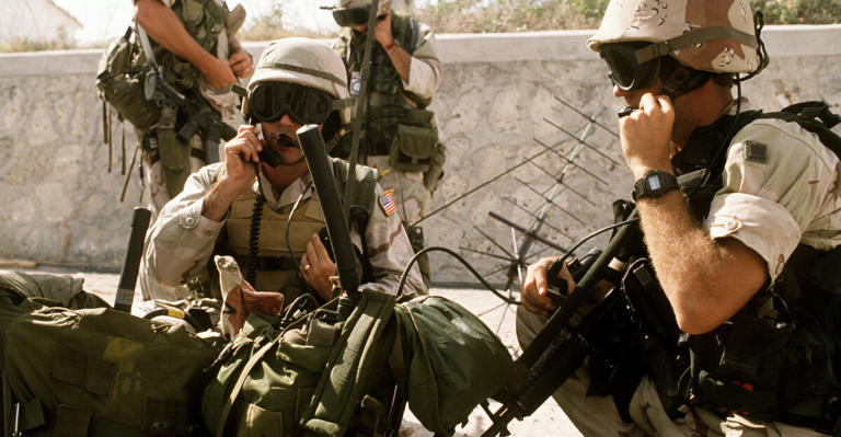 Trump 'ready to push the button' on Iran—10,000 troops evacuate Qatar ...