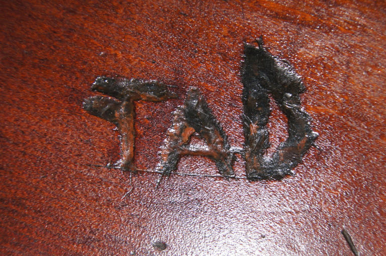 Did you own Abraham Lincoln's dresser? Hunt is on for Stark ex-owner