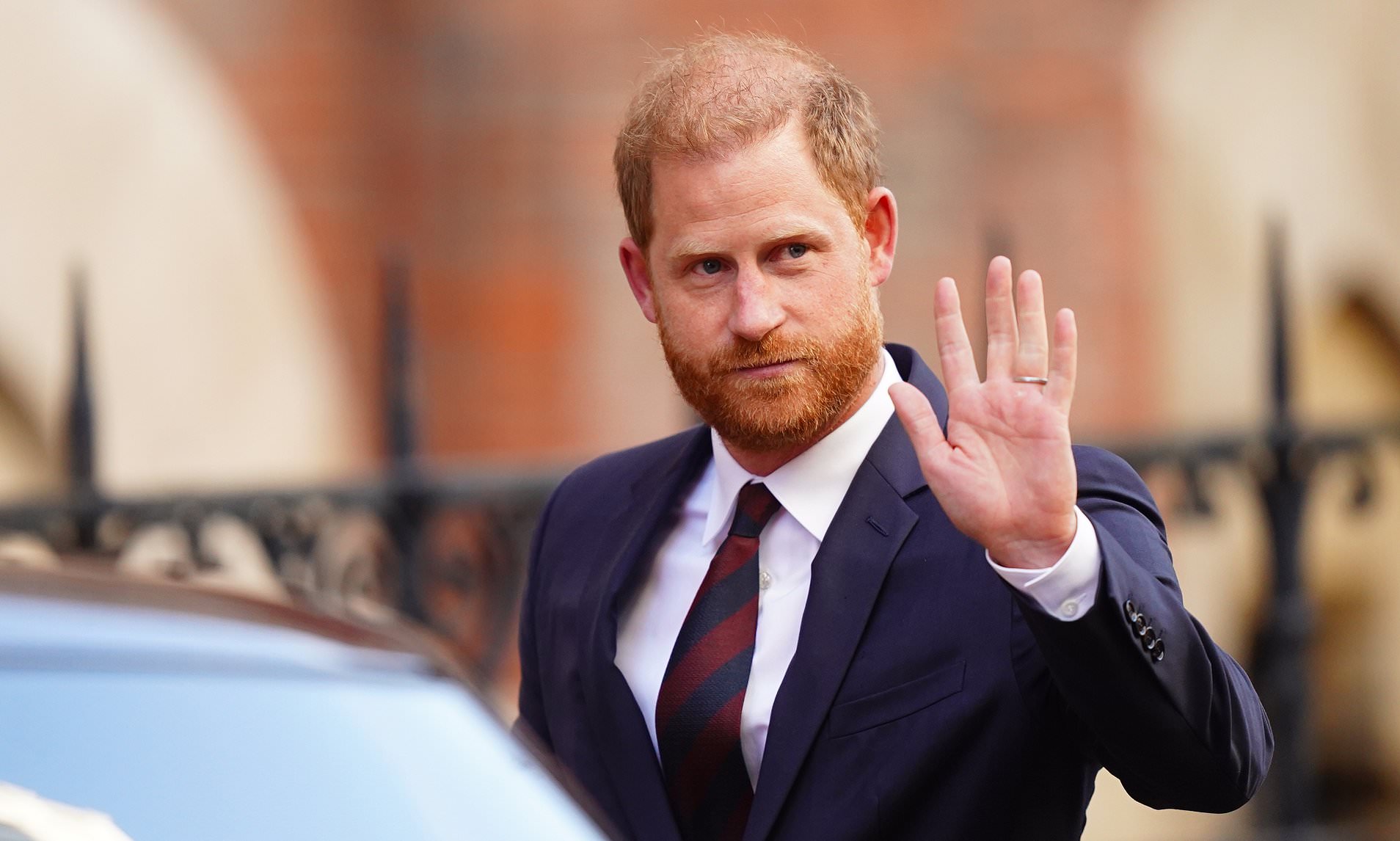 Prince Harry arrives at High Court for start of privacy trial against ...