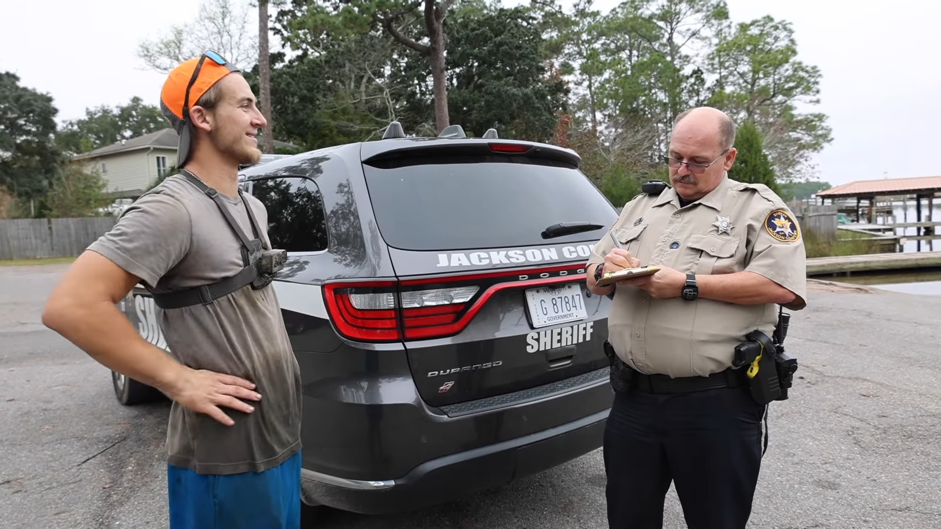 Who let a military-grade weapon sit there… until magnet fishing found it