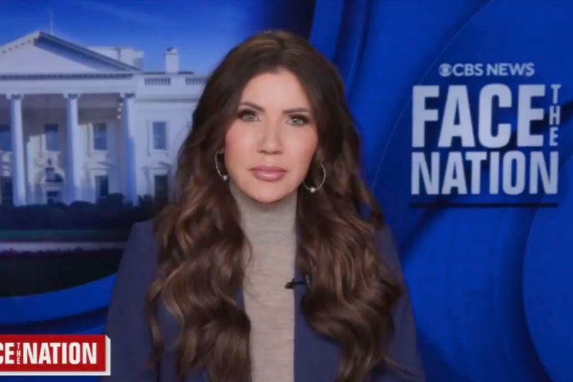 Kristi Noem loses temper as ICE agent Jonathan Ross is doxxed on live ...