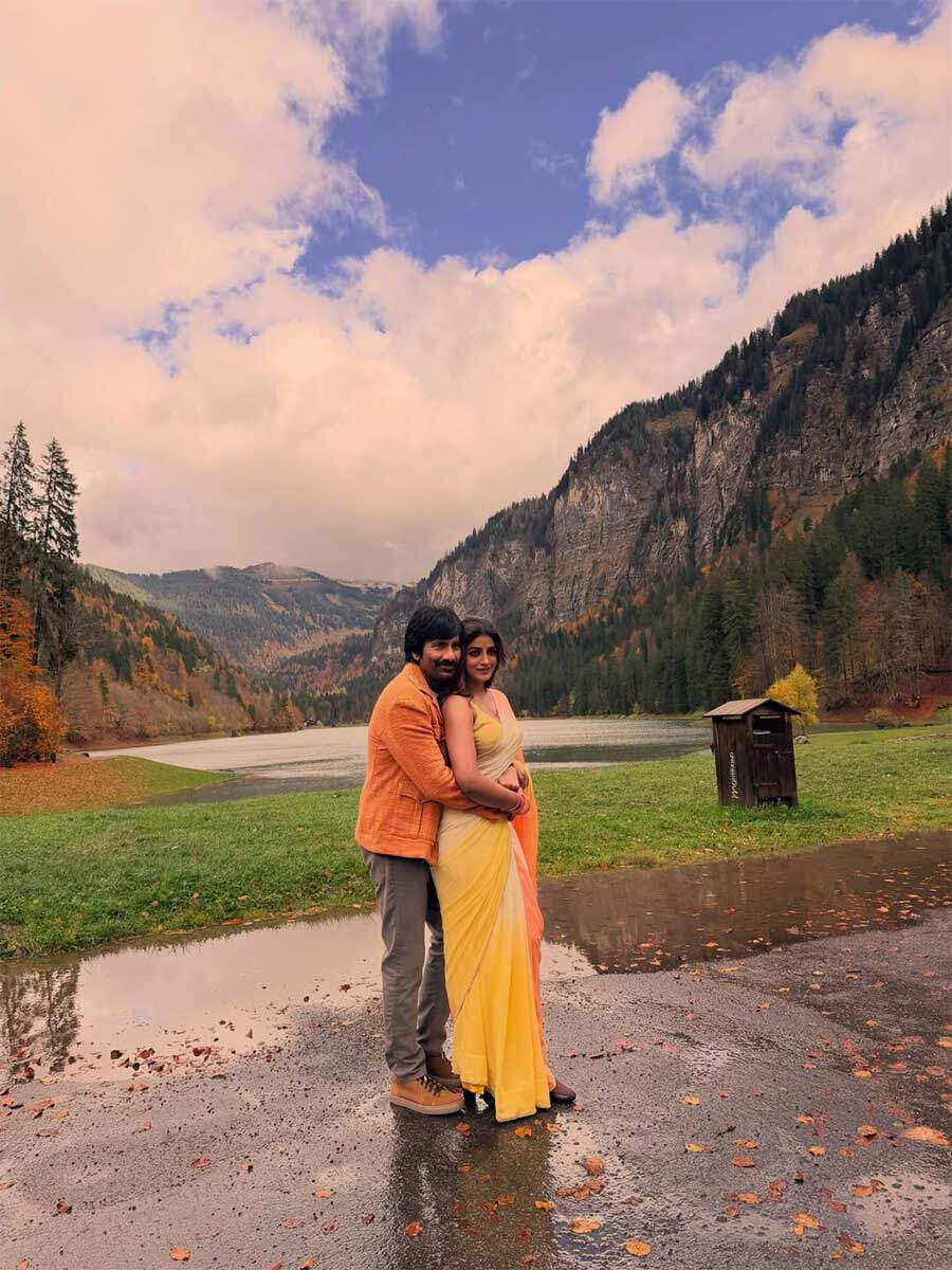 Dimple Hayathi shares BTS pics of Addham Mundhu, says working with Ravi ...