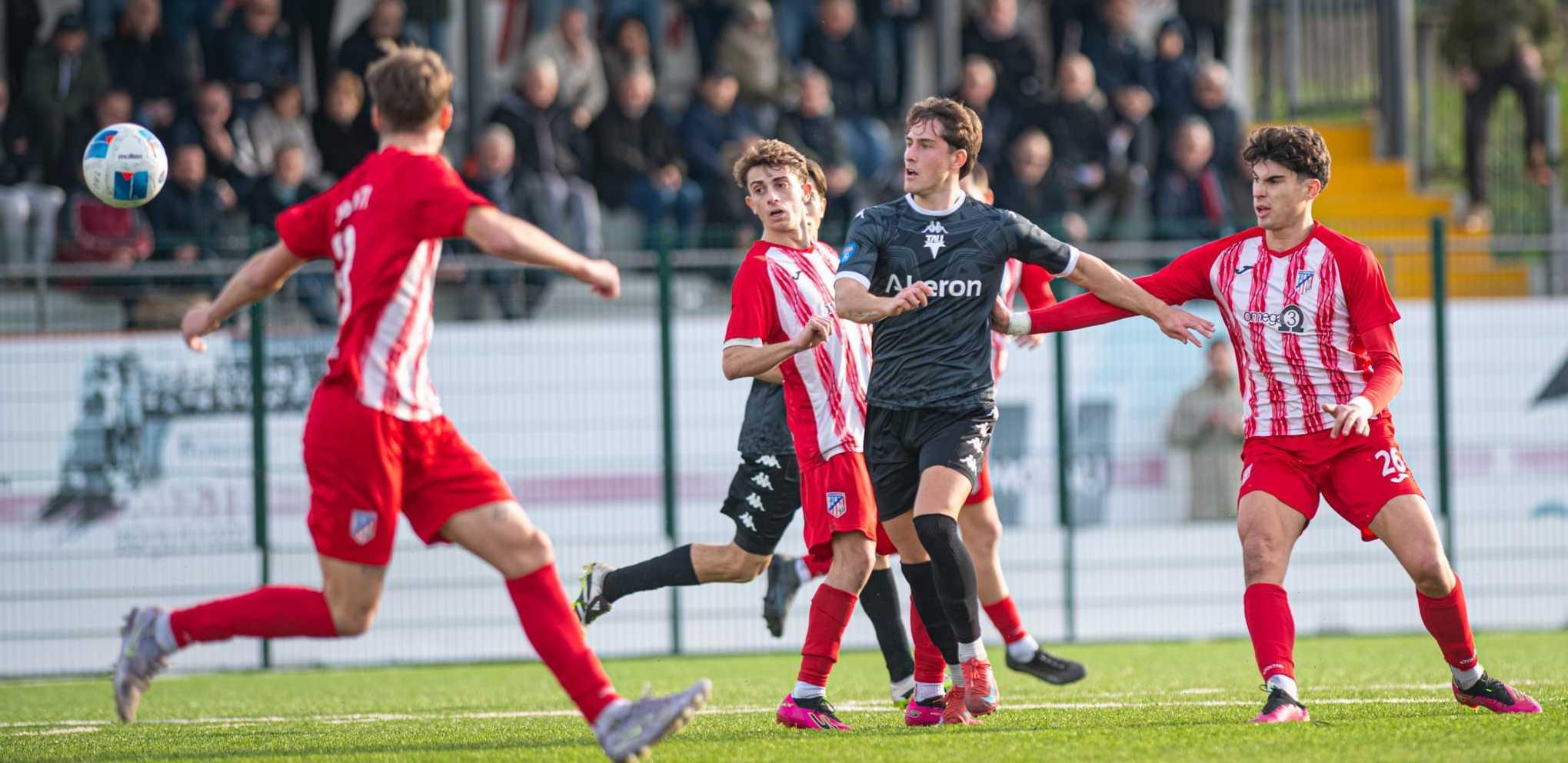 Tau-Ghiviborgo: derbissimo al cardiopalma. La spuntano gli amaranto con ...