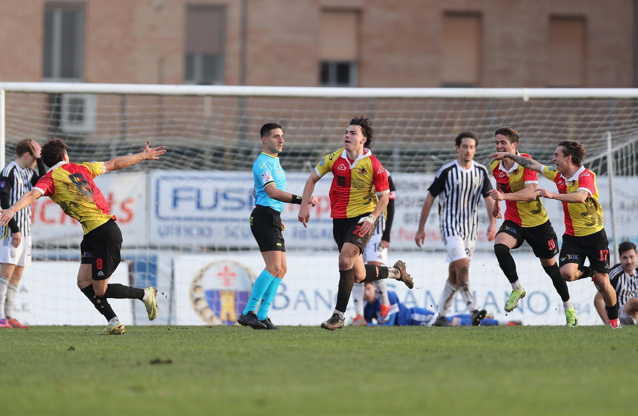 Zampata finale dei Leoni con Martucci. Siena perde il derby e si lecca ...