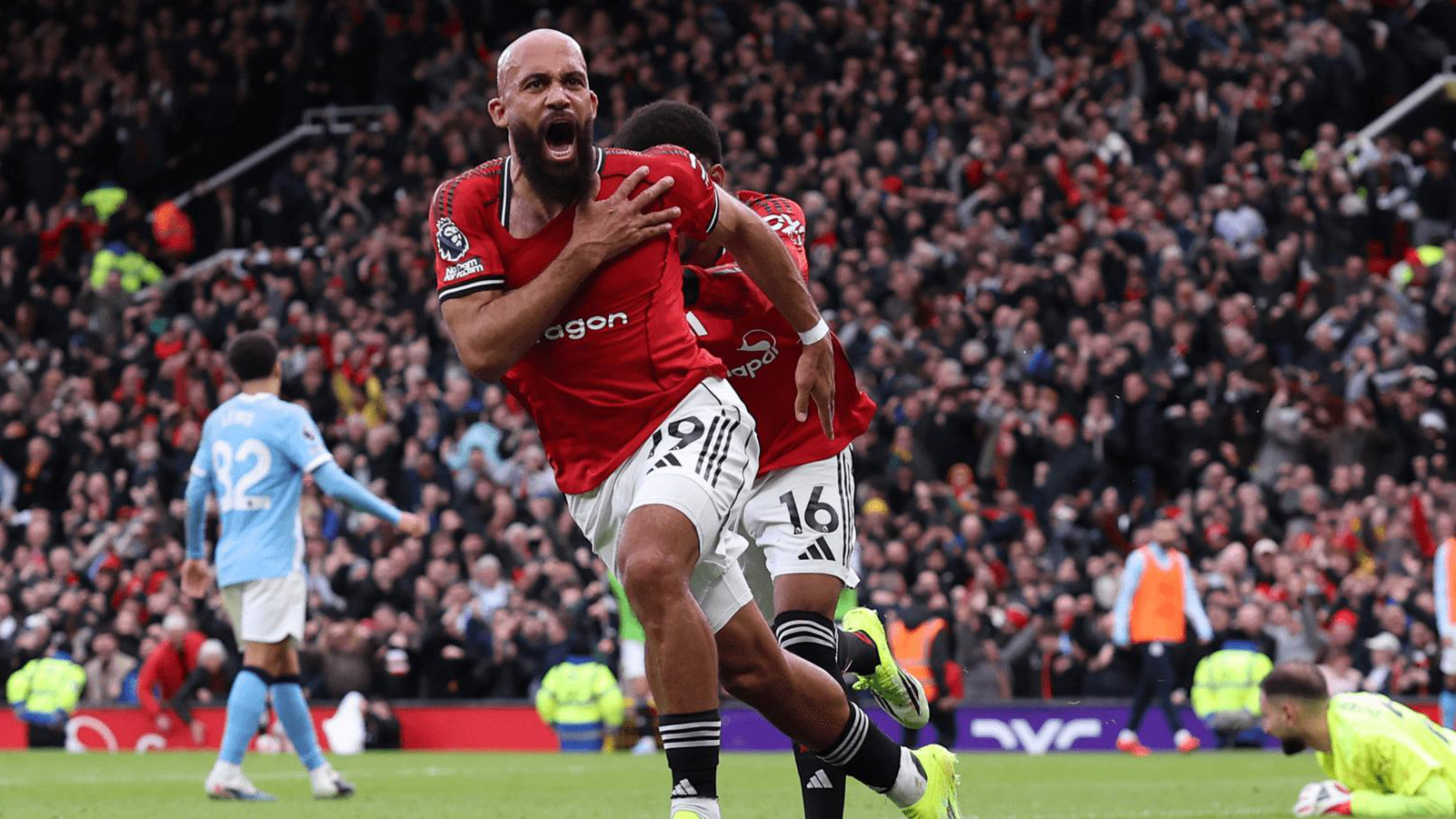 Manchester is red! - Premier League matchday 22 review