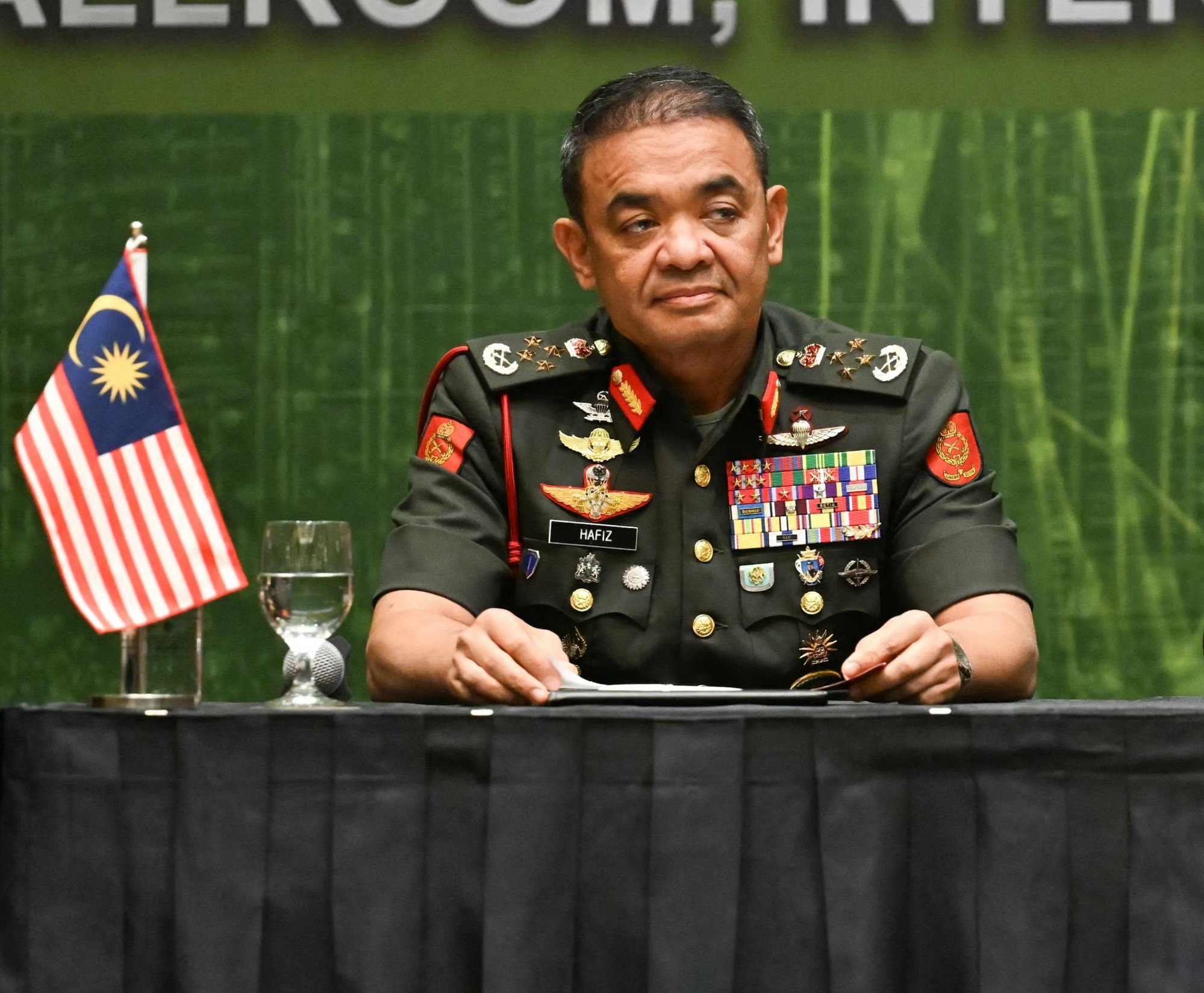 Malaysia’s king vows wider hunt for the corrupt as military scandal ...