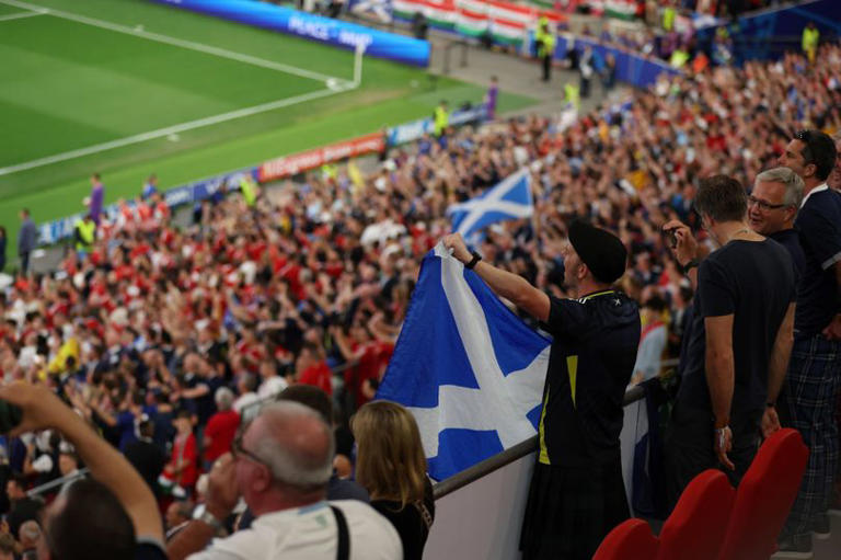 Battle of Benidorm fears as England and Scotland fans book World Cup ...