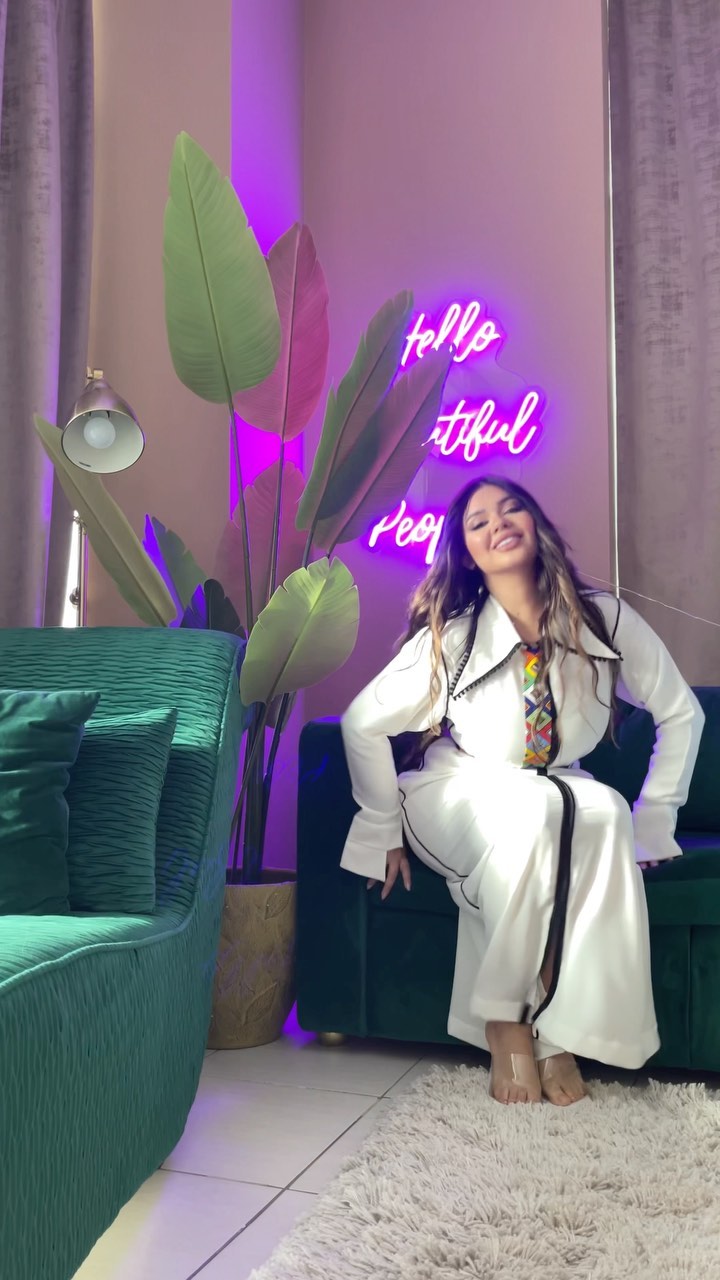 Eid Mubarak my beautiful people 💜