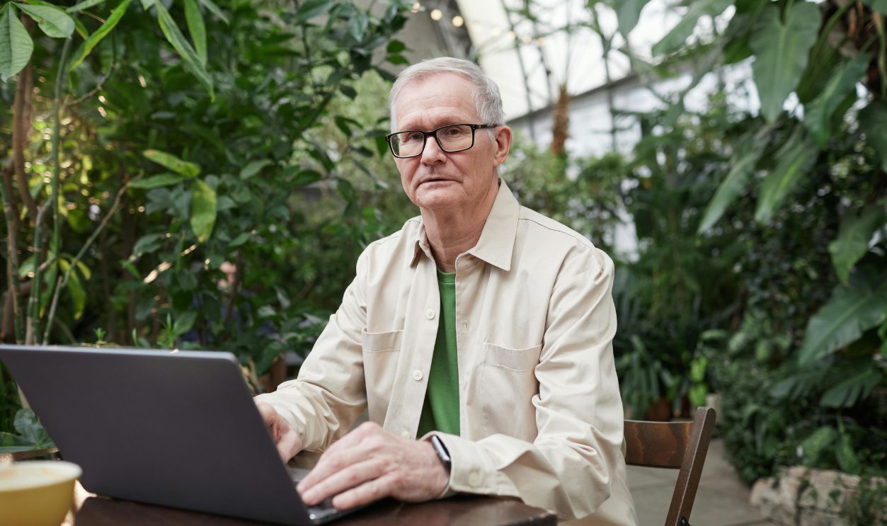Retirees have to cut these bills out immediately
