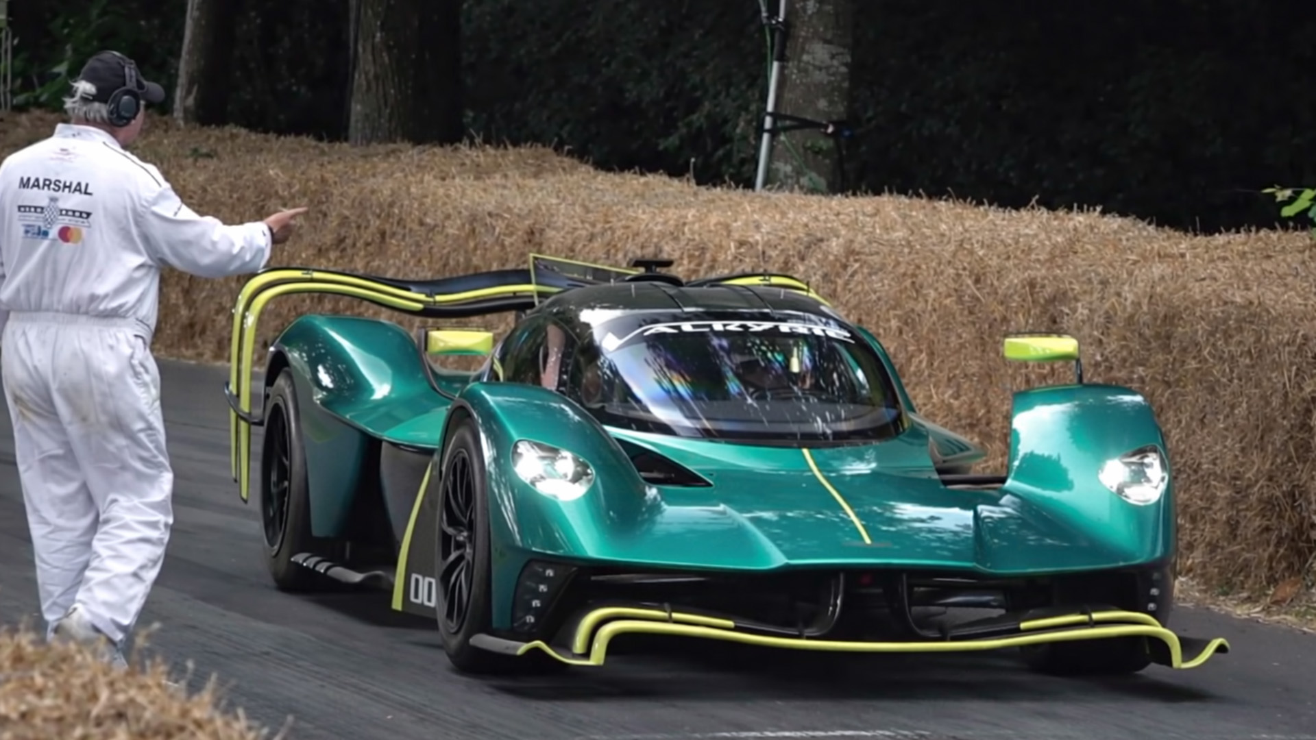 O Valkyrie AMR Pro é o hipercarro mais radical de todos?