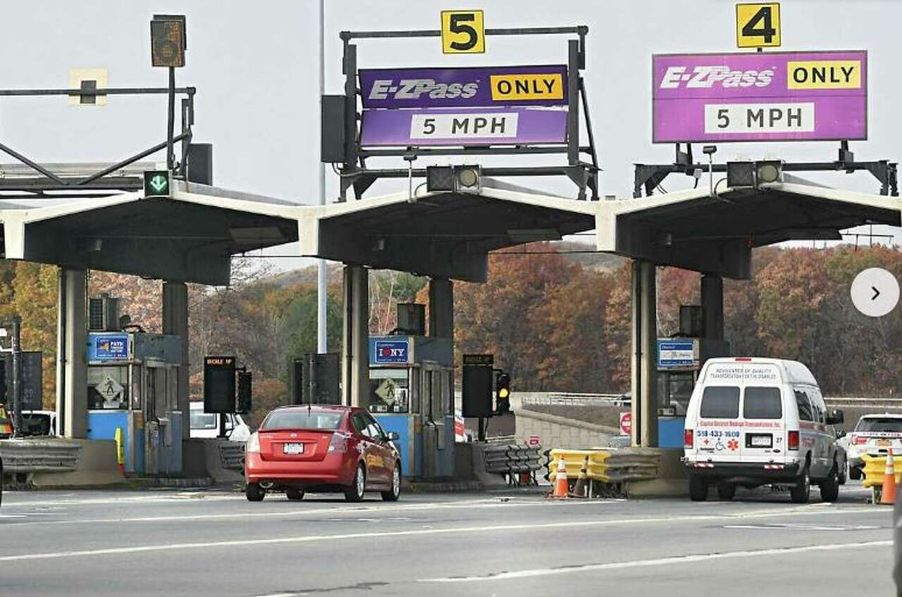 Judge halts Thruway Authority's surcharge on commercial toll processors