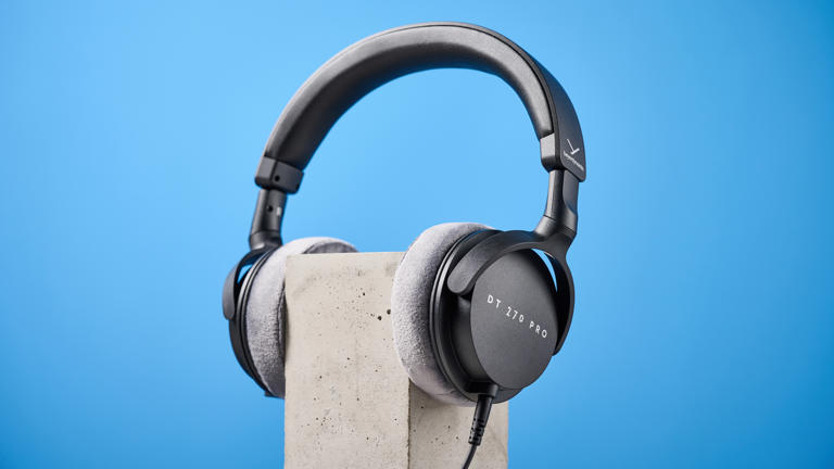 I'm a musician, and I've been testing these studio headphones — here's ...