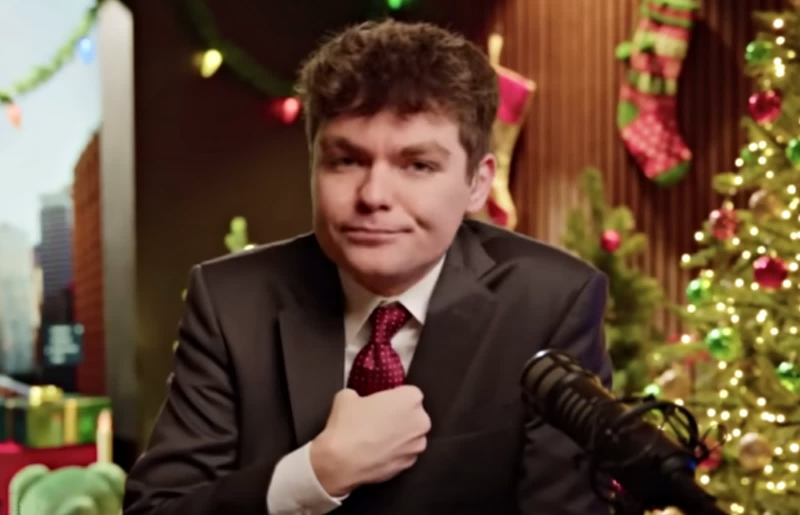 Miami Beach's mayor publicly shames Fuentes, Sneako, Tate over ...