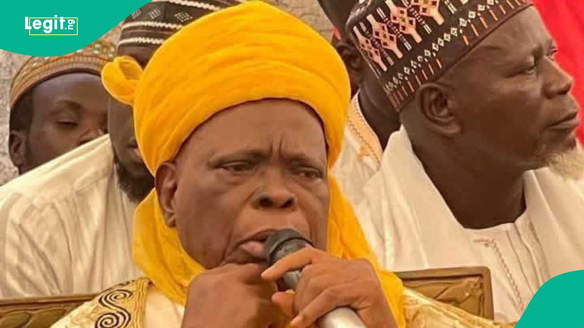 Breaking: Tears as Ilorin chief imam dies, tributes flood in