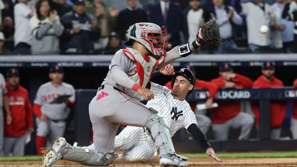 All-Star slugger could be Red Sox’s solution in backup catcher quest