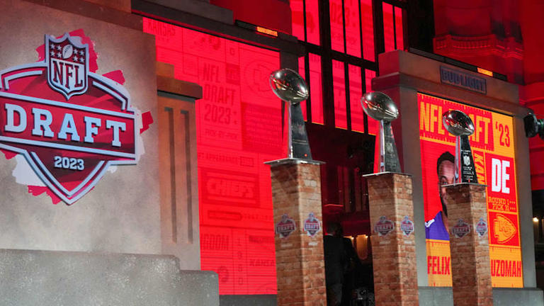 Chiefs leaning interesting direction in latest mock draft